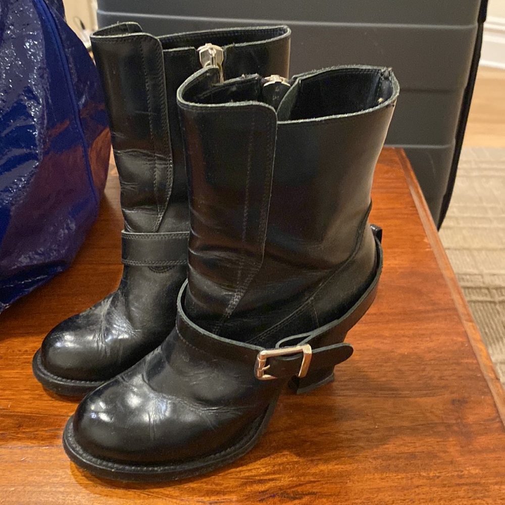 Chloe Heel Motorcycle Bootie - Gem